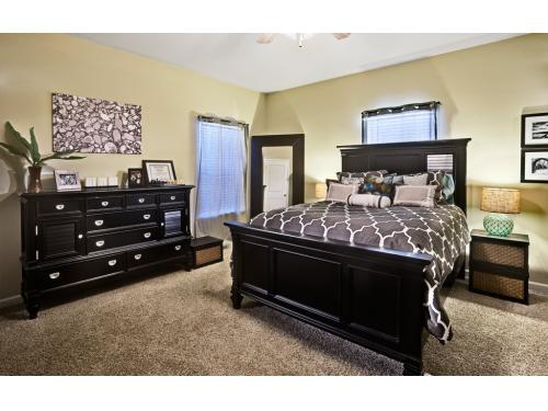 Cottage Row Pictures - LiveSomeWhere