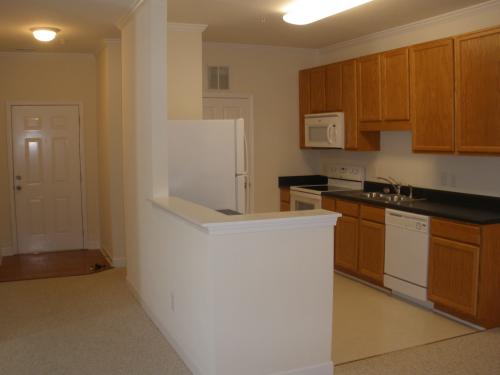 Blue Ridge Apartments Pictures - LiveSomeWhere